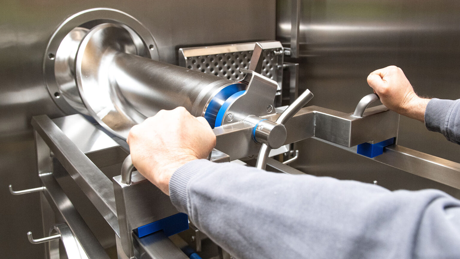 SKF food-grade seals in Laska’s manufacturing equipment | Evolution